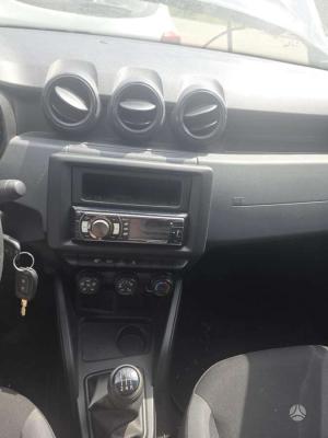 Zils Dacia Duster 2018 Tauragė, ar dzinēja tilpumu 1.60 L un nobraukumu 83 tūkst. km par 4800 €, foto 6 vietnē AUTOMOTO.COM.LV