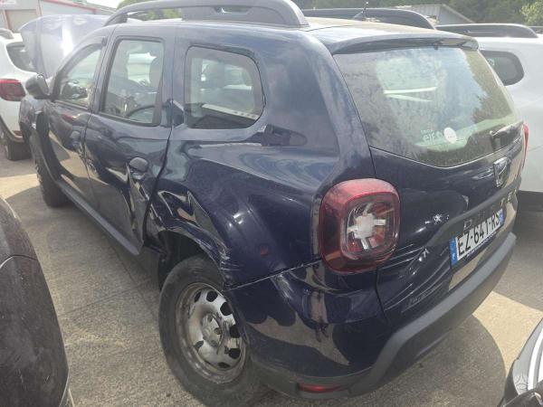 Blue Dacia Duster 2018 in Taurage, with an engine capacity of 1.60 L and mileage of 83 thousand km for 4800 €, photo 8 on AUTOMOTO.COM.LV