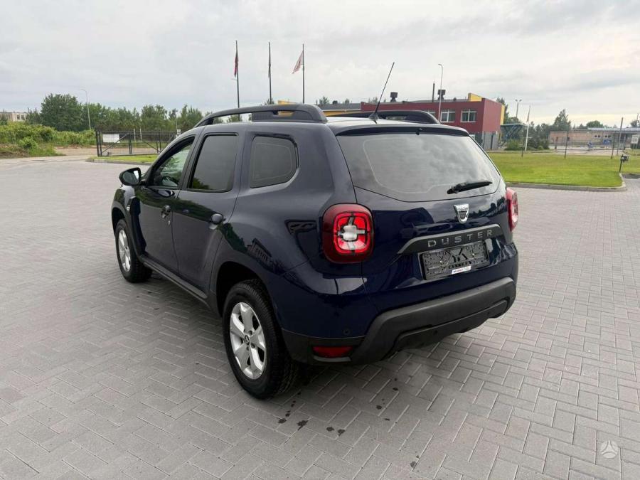 Blue Dacia Duster 2019 in Telschi, with an engine capacity of 1.60 L and mileage of 250 thousand km for 7200 €, photo 4 on AUTOMOTO.COM.LV