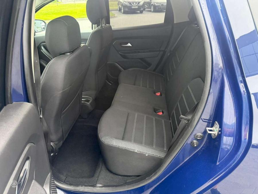 Blue Dacia Duster 2019 in Telschi, with an engine capacity of 1.60 L and mileage of 250 thousand km for 7200 €, photo 14 on AUTOMOTO.COM.LV
