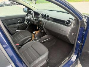 Blue Dacia Duster 2019 in Telschi, with an engine capacity of 1.60 L and mileage of 250 thousand km for 7200 €, photo 15 on AUTOMOTO.COM.LV
