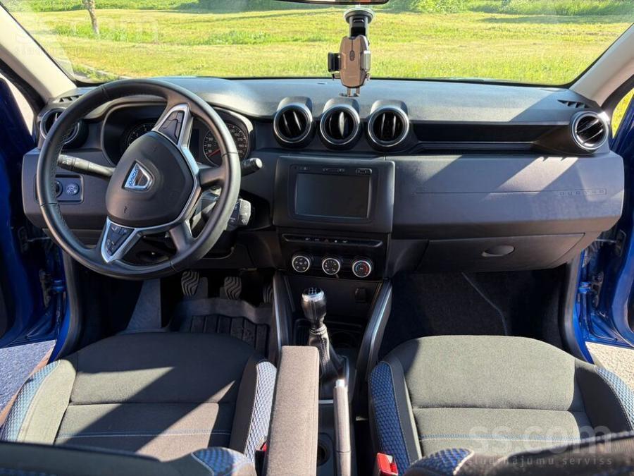 Blue Dacia Duster 2020 in Riga, with an engine capacity of 1.00 L and mileage of 89 thousand km for 9000 €, photo 9 on AUTOMOTO.COM.LV