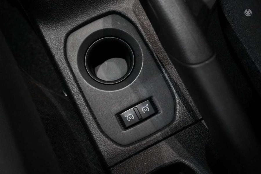 Zils Dacia Duster 2020 Viļņa, ar dzinēja tilpumu 1.00 L un nobraukumu 106 tūkst. km par 7900 €, foto 20 vietnē AUTOMOTO.COM.LV