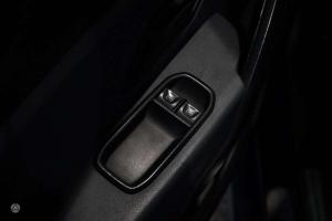 Zils Dacia Duster 2020 Viļņa, ar dzinēja tilpumu 1.00 L un nobraukumu 106 tūkst. km par 7900 €, foto 21 vietnē AUTOMOTO.COM.LV