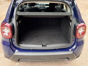 Blue Dacia Duster 2021 in Liepaja, with an engine capacity of 1.50 L and mileage of 194 thousand km for 10890 €, photo 9 on AUTOMOTO.COM.LV
