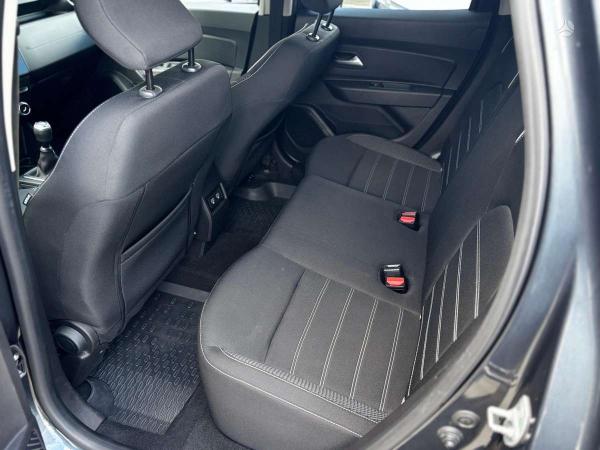Zils Dacia Duster 2021 Viļņa, ar dzinēja tilpumu 1.00 L un nobraukumu 65 tūkst. km par 12000 €, foto 8 vietnē AUTOMOTO.COM.LV