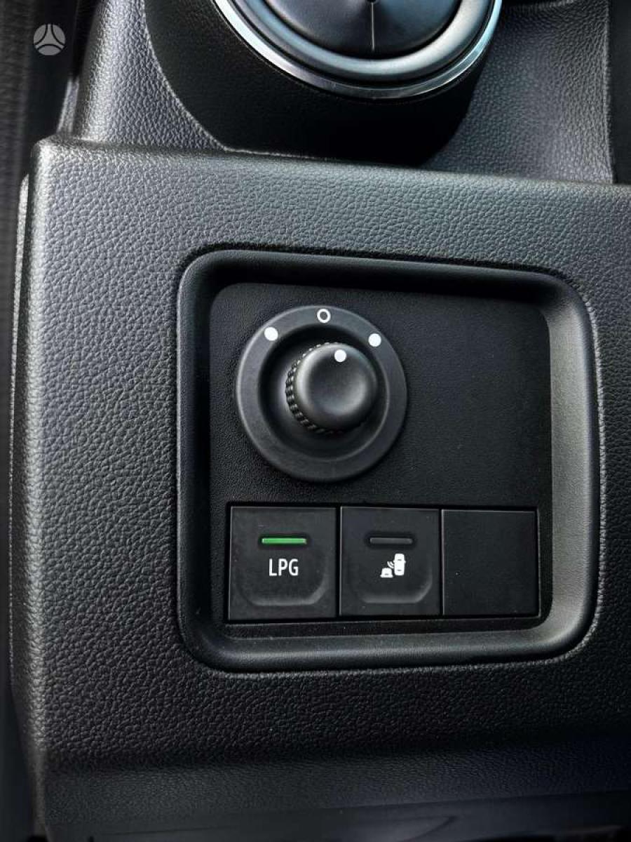 Blue Dacia Duster 2021 in Vilnius, with an engine capacity of 1.00 L and mileage of 65 thousand km for 12000 €, photo 14 on AUTOMOTO.COM.LV