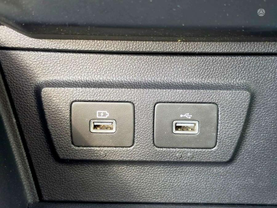 Blue Dacia Duster 2021 in Taurage, with an engine capacity of 1.33 L and mileage of 195 thousand km for 9800 €, photo 43 on AUTOMOTO.COM.LV