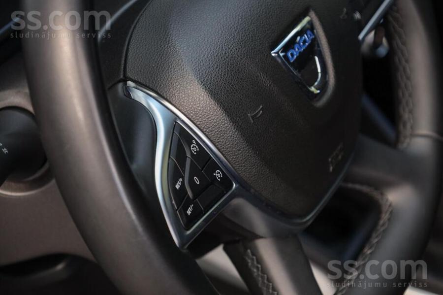 Zils Dacia Duster 2021 Rīga, ar dzinēja tilpumu 1.30 L un nobraukumu 133 tūkst. km par 12995 €, foto 12 vietnē AUTOMOTO.COM.LV
