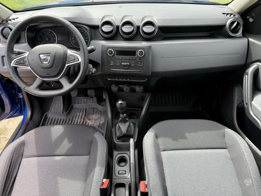 Blue Dacia Duster 2023 in Vilnius, with an engine capacity of 1.00 L and mileage of 73 thousand km for 9550 €, photo 16 on AUTOMOTO.COM.LV