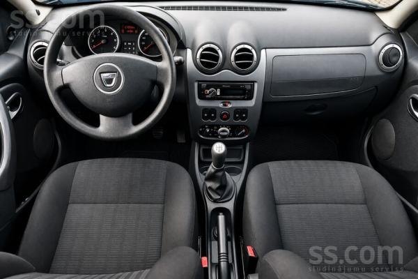 Zils Dacia Duster 2011 Rīga, ar dzinēja tilpumu 1.50 L un nobraukumu 270 tūkst. km par 3480 €, foto 7 vietnē AUTOMOTO.COM.LV