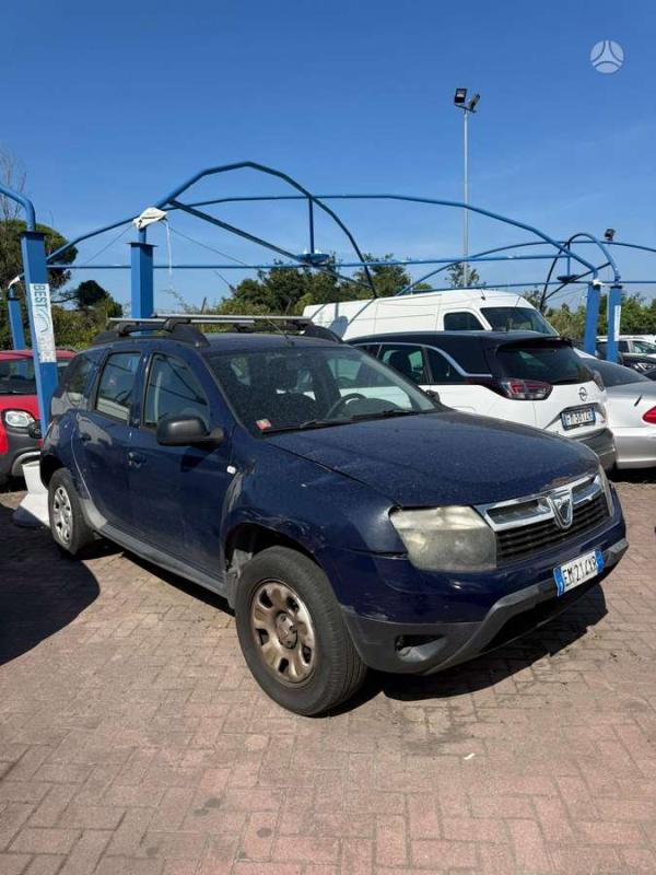 Blue Dacia Duster 2012 in Panevezys, with an engine capacity of 1.60 L and mileage of 193 thousand km for 2250 €, photo 1 on AUTOMOTO.COM.LV