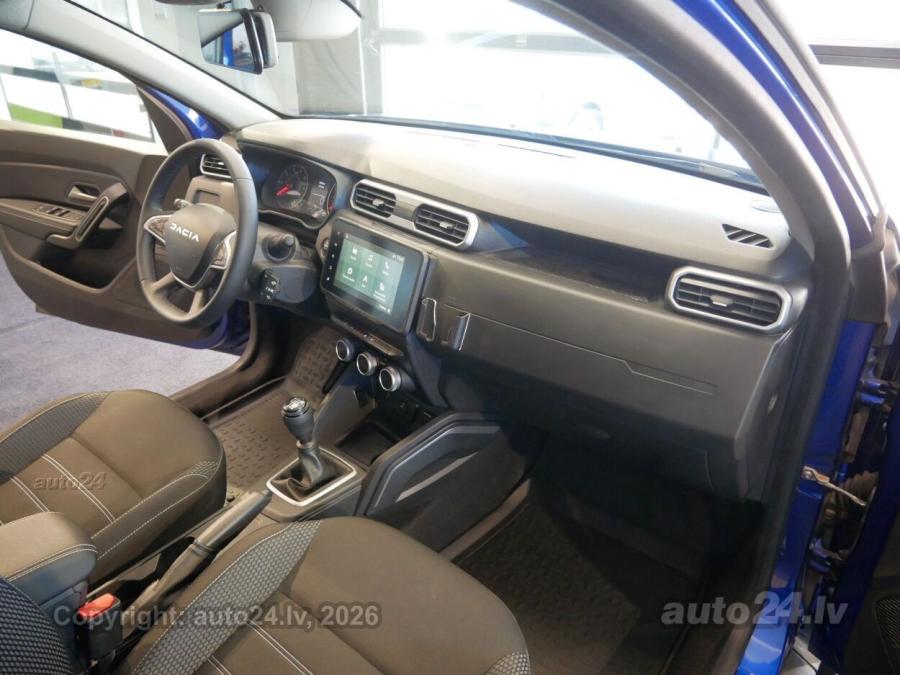 Zils Dacia Duster 2023 Tallina, ar dzinēja tilpumu 1.00 L un nobraukumu 50 tūkst. km par 13990 €, foto 11 vietnē AUTOMOTO.COM.LV