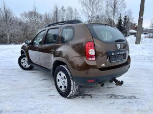 Brūns Dacia Duster 2010 Kelmė, ar dzinēja tilpumu 1.60 L un nobraukumu 138 tūkst. km par 4200 €, foto 4 vietnē AUTOMOTO.COM.LV