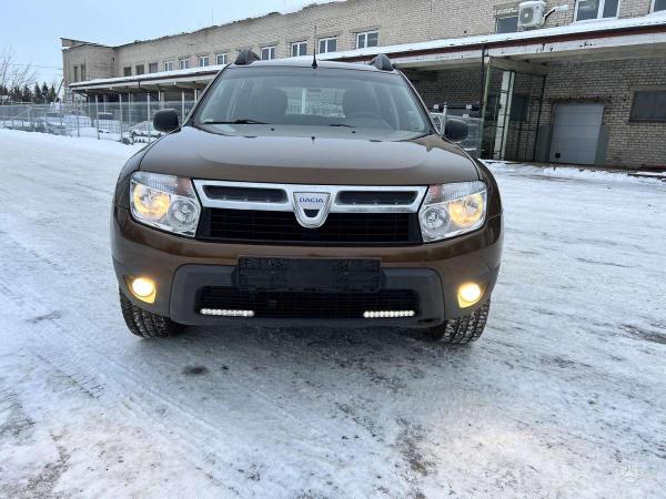 Brūns Dacia Duster 2010 Kelmė, ar dzinēja tilpumu 1.60 L un nobraukumu 138 tūkst. km par 4200 €, foto 8 vietnē AUTOMOTO.COM.LV