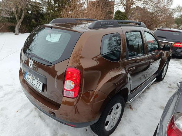 Brown Dacia Duster 2010 in Marijampole, with an engine capacity of 1.50 L and mileage of 96 thousand km for 4500 €, photo 6 on AUTOMOTO.COM.LV