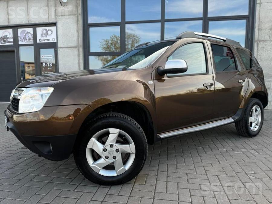 Brown Dacia Duster 2010 in Cesis, with an engine capacity of 1.50 L and mileage of 0 thousand km for 5990 €, photo 5 on AUTOMOTO.COM.LV