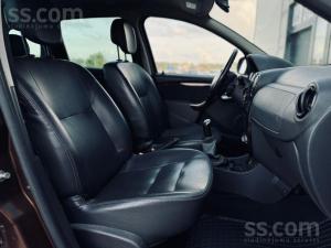 Brown Dacia Duster 2010 in Cesis, with an engine capacity of 1.50 L and mileage of 0 thousand km for 5990 €, photo 12 on AUTOMOTO.COM.LV