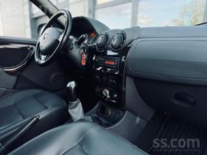 Brown Dacia Duster 2010 in Cesis, with an engine capacity of 1.50 L and mileage of 0 thousand km for 5990 €, photo 14 on AUTOMOTO.COM.LV