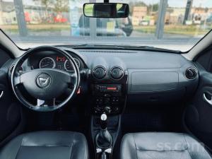 Brown Dacia Duster 2010 in Cesis, with an engine capacity of 1.50 L and mileage of 0 thousand km for 5990 €, photo 15 on AUTOMOTO.COM.LV