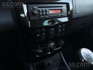 Brown Dacia Duster 2010 in Cesis, with an engine capacity of 1.50 L and mileage of 0 thousand km for 5990 €, photo 16 on AUTOMOTO.COM.LV