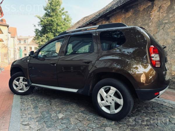 Brown Dacia Duster 2010 in Cesis, with an engine capacity of 1.50 L and mileage of 0 thousand km for 5990 €, photo 8 on AUTOMOTO.COM.LV