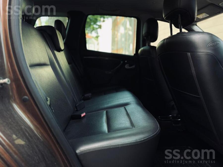 Brown Dacia Duster 2010 in Cesis, with an engine capacity of 1.50 L and mileage of 0 thousand km for 5990 €, photo 10 on AUTOMOTO.COM.LV