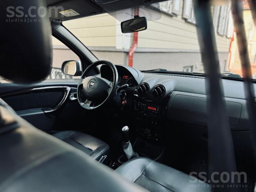 Brown Dacia Duster 2010 in Cesis, with an engine capacity of 1.50 L and mileage of 0 thousand km for 5990 €, photo 14 on AUTOMOTO.COM.LV