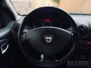 Brown Dacia Duster 2010 in Cesis, with an engine capacity of 1.50 L and mileage of 0 thousand km for 5990 €, photo 20 on AUTOMOTO.COM.LV