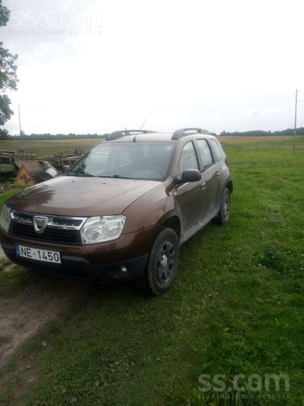 Коричневый Дачия Duster 2010 в Екабпилс, объемом двигателя 1.50 л и пробегом 275 тыс. км за 3000 €, фото 9 на AUTOMOTO.COM.LV