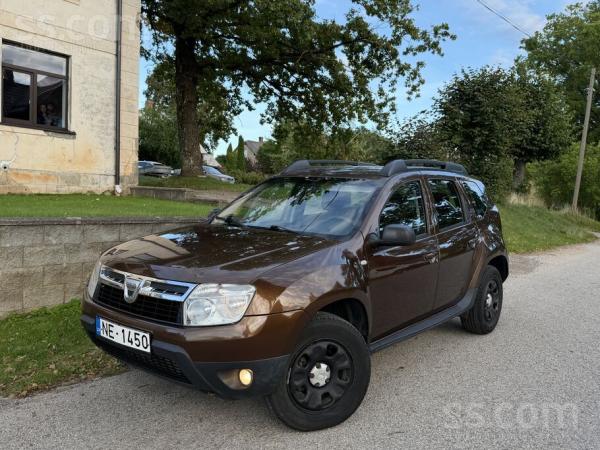 Brown Dacia Duster 2010 in Gulbene, with an engine capacity of 1.50 L and mileage of 277 thousand km for 3600 €, photo 8 on AUTOMOTO.COM.LV