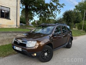 Brown Dacia Duster 2010 in Gulbene, with an engine capacity of 1.50 L and mileage of 277 thousand km for 3600 €, photo 8 on AUTOMOTO.COM.LV