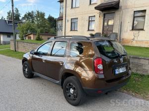Brown Dacia Duster 2010 in Gulbene, with an engine capacity of 1.50 L and mileage of 277 thousand km for 3600 €, photo 10 on AUTOMOTO.COM.LV