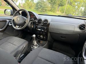 Brown Dacia Duster 2010 in Gulbene, with an engine capacity of 1.50 L and mileage of 277 thousand km for 3600 €, photo 15 on AUTOMOTO.COM.LV