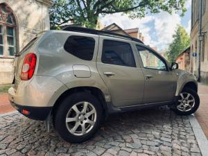 Brūns Dacia Duster 2011 Cēsis, ar dzinēja tilpumu 1.60 L un nobraukumu 0 tūkst. km par 6900 €, foto 7 vietnē AUTOMOTO.COM.LV