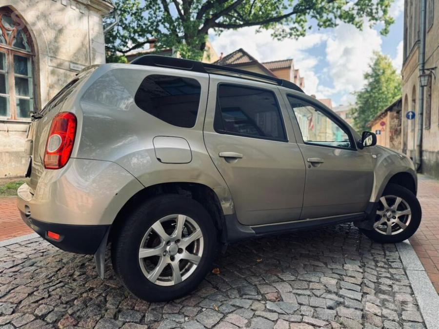 Brūns Dacia Duster 2011 Cēsis, ar dzinēja tilpumu 1.60 L un nobraukumu 0 tūkst. km par 6900 €, foto 7 vietnē AUTOMOTO.COM.LV