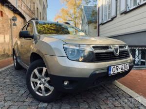 Коричневый Дачия Duster 2011 в Цесис, объемом двигателя 1.60 л и пробегом 0 тыс. км за 5500 €, фото 1 на AUTOMOTO.COM.LV
