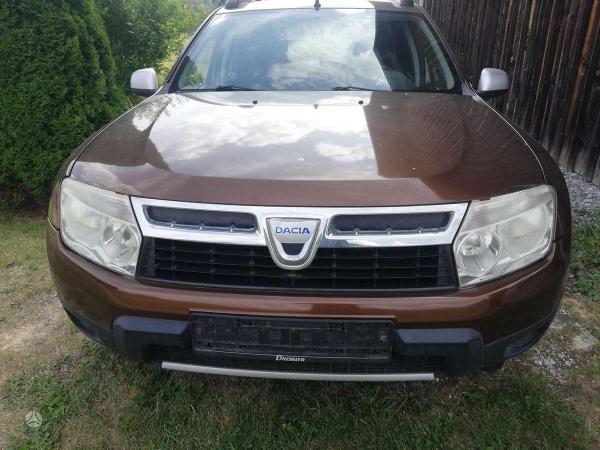 Brown Dacia Duster 2011 in Rokiskis, with an engine capacity of 1.60 L and mileage of 145 thousand km for 3799 €, photo 3 on AUTOMOTO.COM.LV