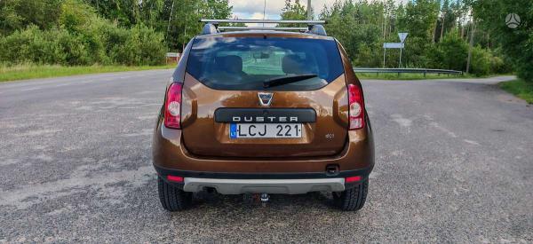 Brown Dacia Duster 2011 in Vilnius, with an engine capacity of 1.46 L and mileage of 264 thousand km for 3599 €, photo 6 on AUTOMOTO.COM.LV