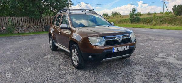 Brown Dacia Duster 2011 in Vilnius, with an engine capacity of 1.46 L and mileage of 264 thousand km for 3599 €, photo 10 on AUTOMOTO.COM.LV