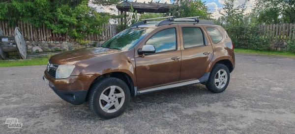 Brūns Dacia Duster 2011 Viļņa, ar dzinēja tilpumu 1.50 L un nobraukumu 264 tūkst. km par 3599 €, foto 3 vietnē AUTOMOTO.COM.LV
