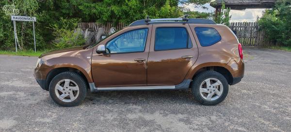 Brūns Dacia Duster 2011 Viļņa, ar dzinēja tilpumu 1.50 L un nobraukumu 264 tūkst. km par 3599 €, foto 4 vietnē AUTOMOTO.COM.LV