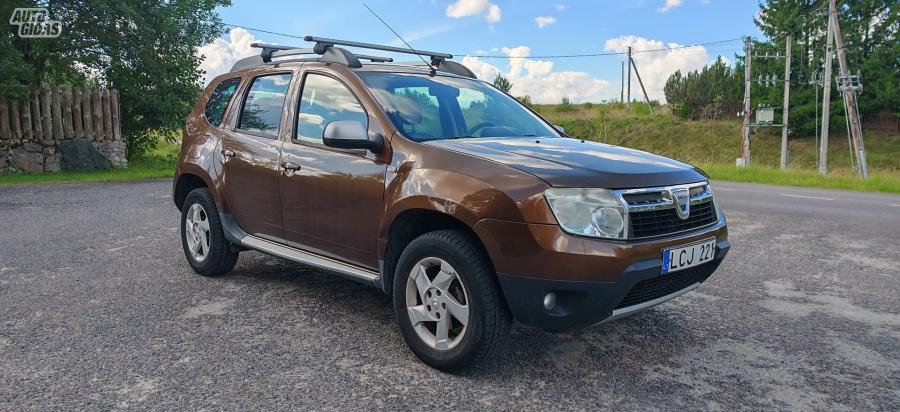 Brown Dacia Duster 2011 in Vilnius, with an engine capacity of 1.50 L and mileage of 264 thousand km for 3599 €, photo 10 on AUTOMOTO.COM.LV