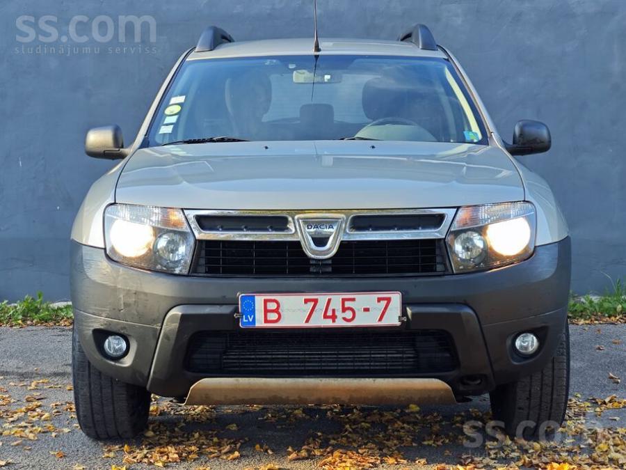 Brūns Dacia Duster 2011 Ogre, ar dzinēja tilpumu 1.50 L un nobraukumu 192 tūkst. km par 4950 €, foto 3 vietnē AUTOMOTO.COM.LV