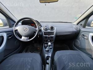 Brūns Dacia Duster 2011 Ogre, ar dzinēja tilpumu 1.50 L un nobraukumu 192 tūkst. km par 4950 €, foto 16 vietnē AUTOMOTO.COM.LV