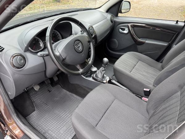 Brūns Dacia Duster 2011 Jūrmala, ar dzinēja tilpumu 1.50 L un nobraukumu 140 tūkst. km par 4750 €, foto 8 vietnē AUTOMOTO.COM.LV