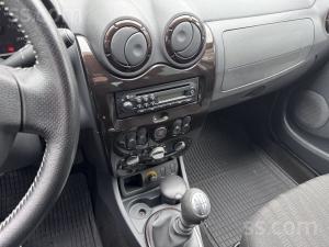 Коричневый Дачия Duster 2011 в Юрмала, объемом двигателя 1.50 л и пробегом 140 тыс. км за 4750 €, фото 14 на AUTOMOTO.COM.LV