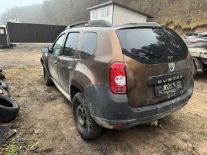 Brown Dacia Duster 2012 in Kaunas, with an engine capacity of 1.50 L and mileage of 400 thousand km for 1700 €, photo 7 on AUTOMOTO.COM.LV