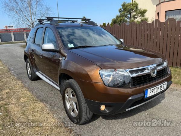 Brūns Dacia Duster 2012 Tallina, ar dzinēja tilpumu 1.50 L un nobraukumu 169 tūkst. km par 4990 €, foto 3 vietnē AUTOMOTO.COM.LV
