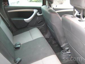 Brown Dacia Duster 2012 in Rezekne, with an engine capacity of 1.50 L and mileage of 189 thousand km for 4950 €, photo 12 on AUTOMOTO.COM.LV